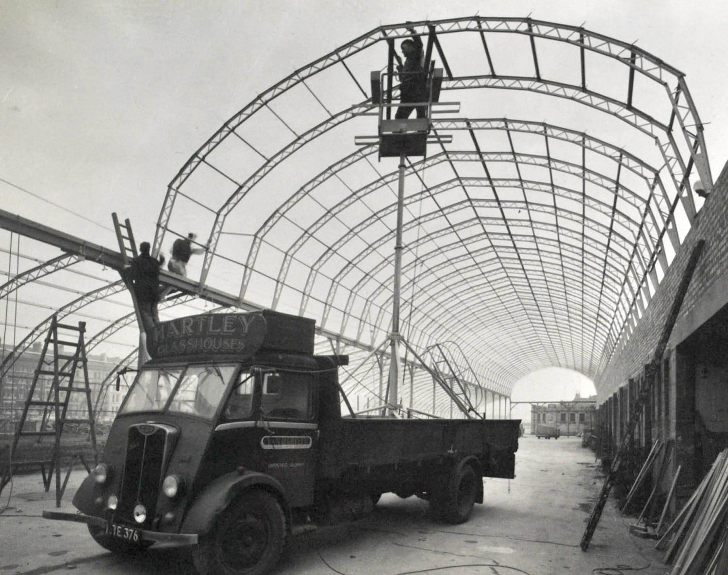 Award Winning English Greenhouses by Hartley Botanic